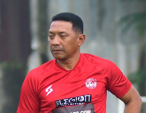 Putu Gede Kembali Dampingi Tim Singo Edan - Malang Posco Media Putu Gede Kembali Dampingi Tim Singo Edan - Malang Posco Media