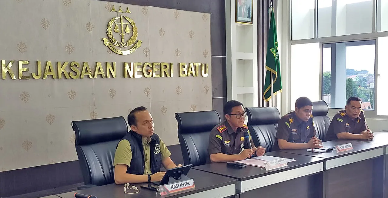 Dugaan Kasus KUR Fiktif, Kejari Batu Temukan Dua Modus - Malang Posco Media Dugaan Kasus KUR Fiktif, Kejari Batu Temukan Dua Modus - Malang Posco Media